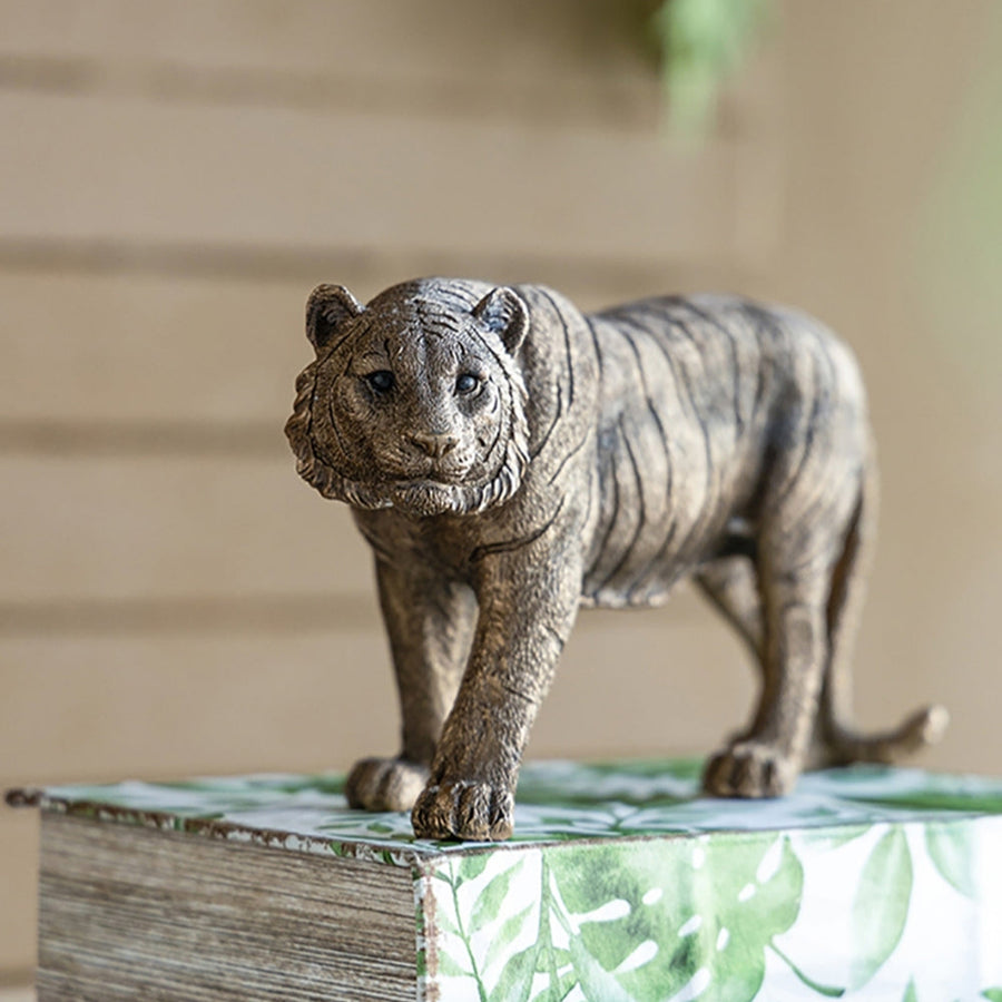 Gleaming Tiger Statue – Pier 1