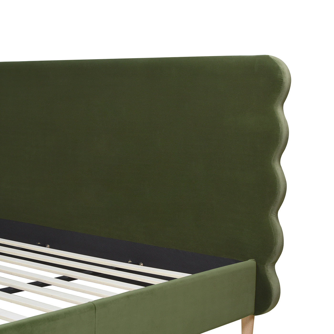 Essencee Upholstered Platform Bed with Wavy Headboard and Wood Legs ...