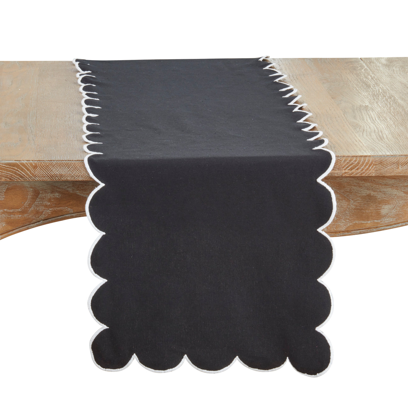 Scalloped Table Runner – Pier 1