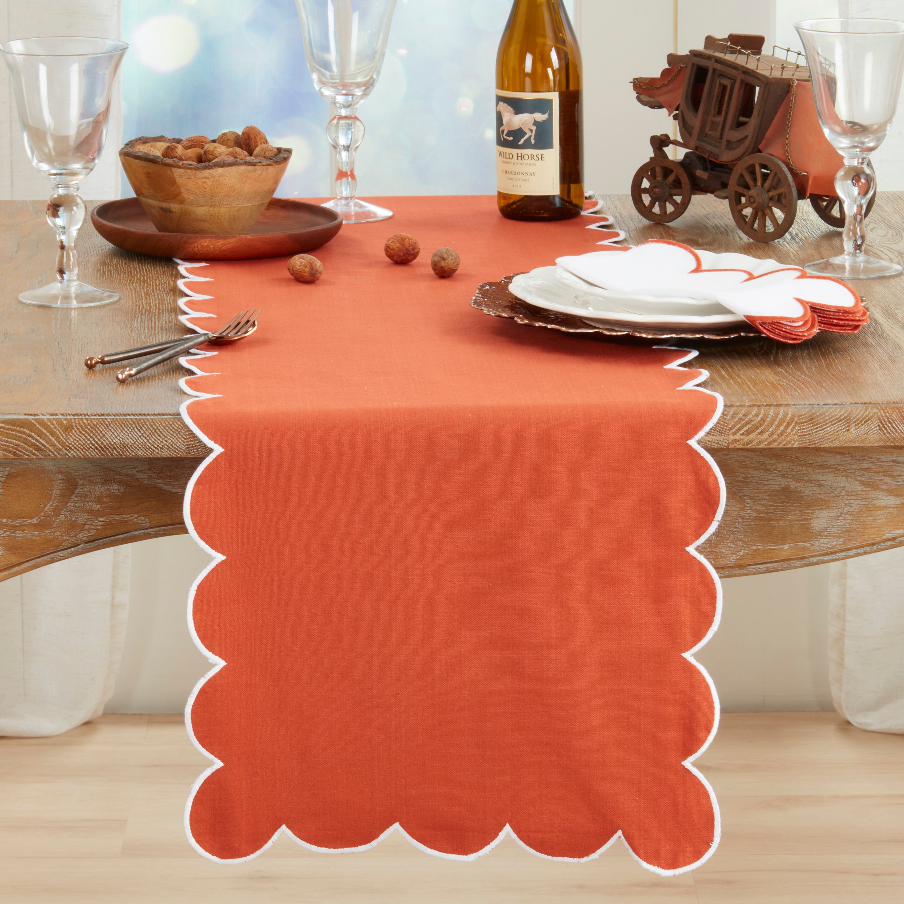 Scalloped Table Runner – Pier 1