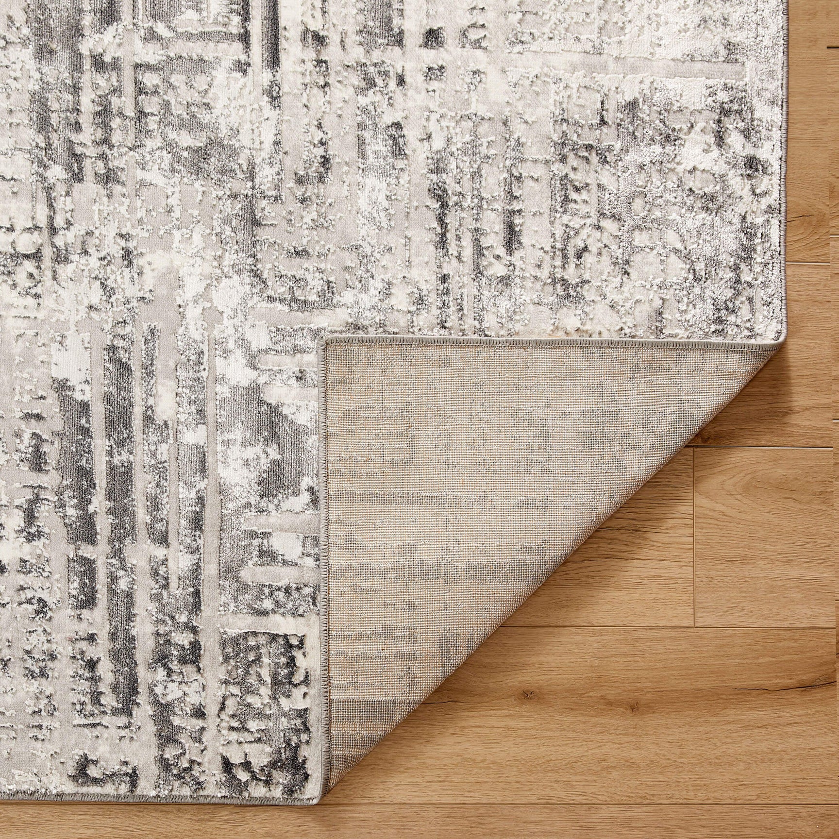 Greta Abstract Linear Silver Rug – Pier 1