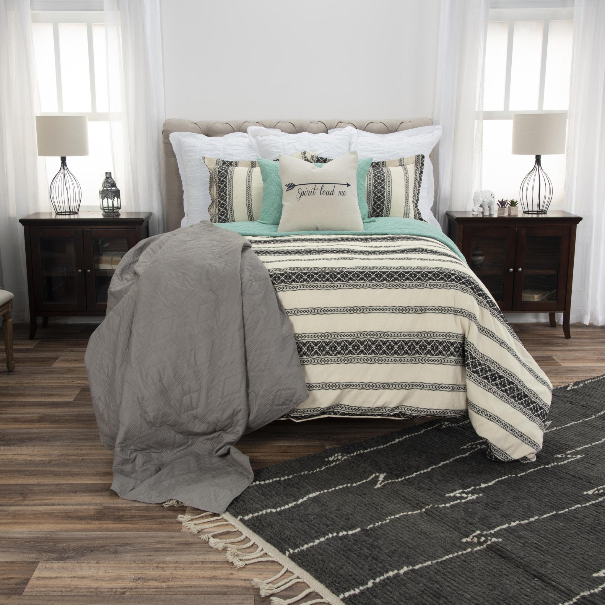 Bedding – Pier 1